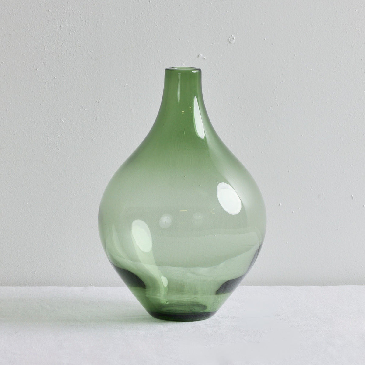 Velton Glass Vase Short - Grey/Green – nood